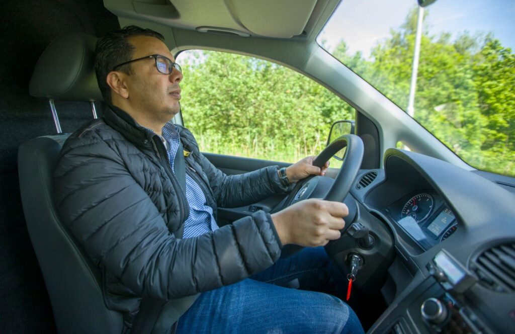 What is the definition of a Commercial Motor Vehicle (CMV ...