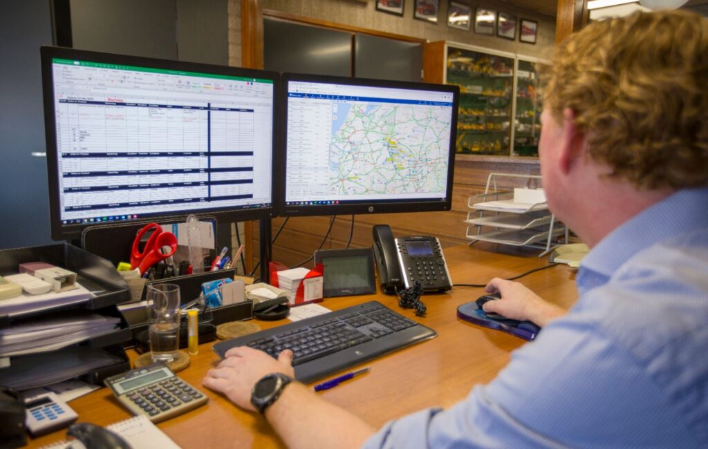 Best Fleet Management Practices for Small Fleets – Powerfleet (formerly ...