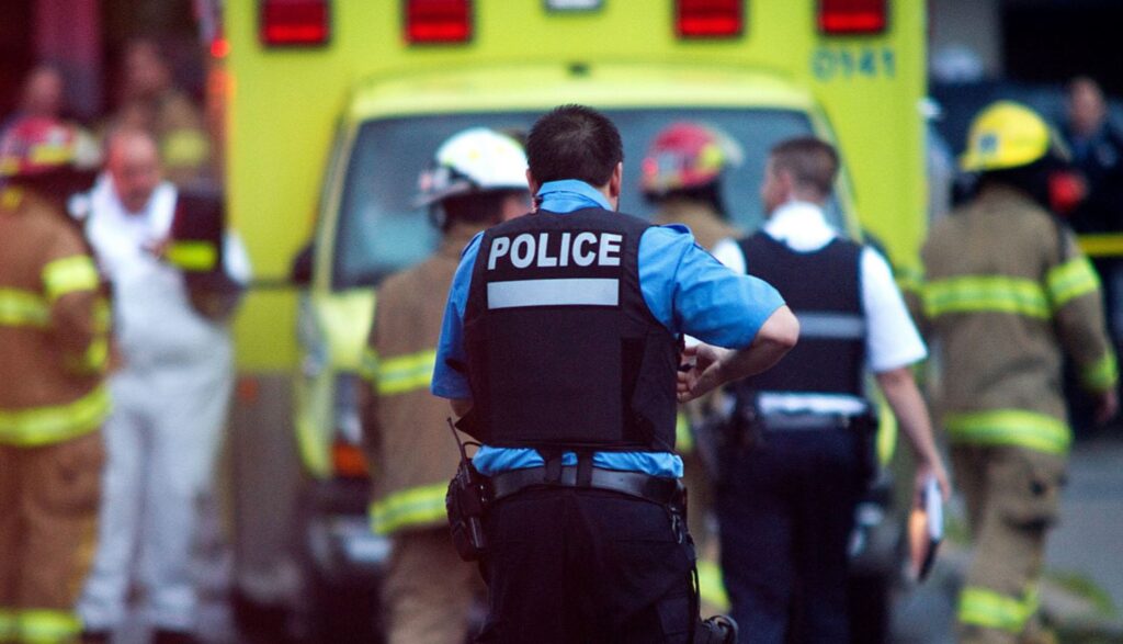 4 Benefits of Fleet GPS Tracking for First Responders – Fleet Complete Blog